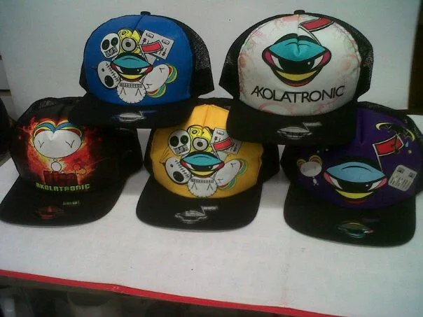 Gorras akolatronic - Imagui