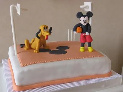 Tortas de PLUTO - Imagui