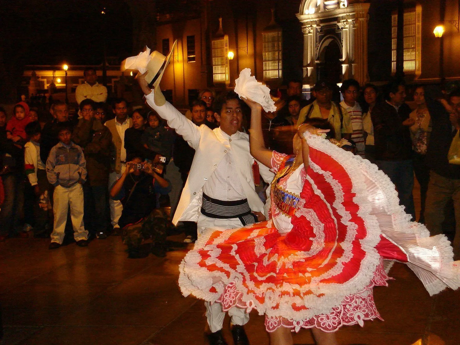 Bailes tipicos del peru - Imagui