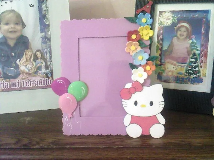 Invitaciónes Hello Kitty en foami - Imagui