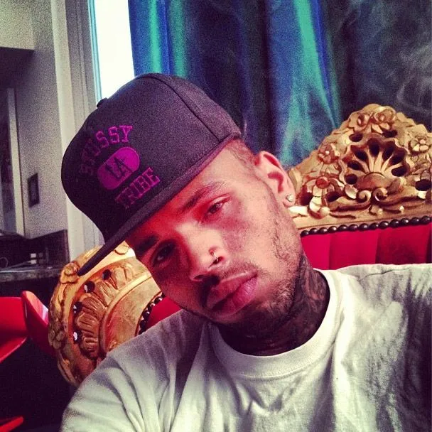 Chris Brown de sunga - Imagui