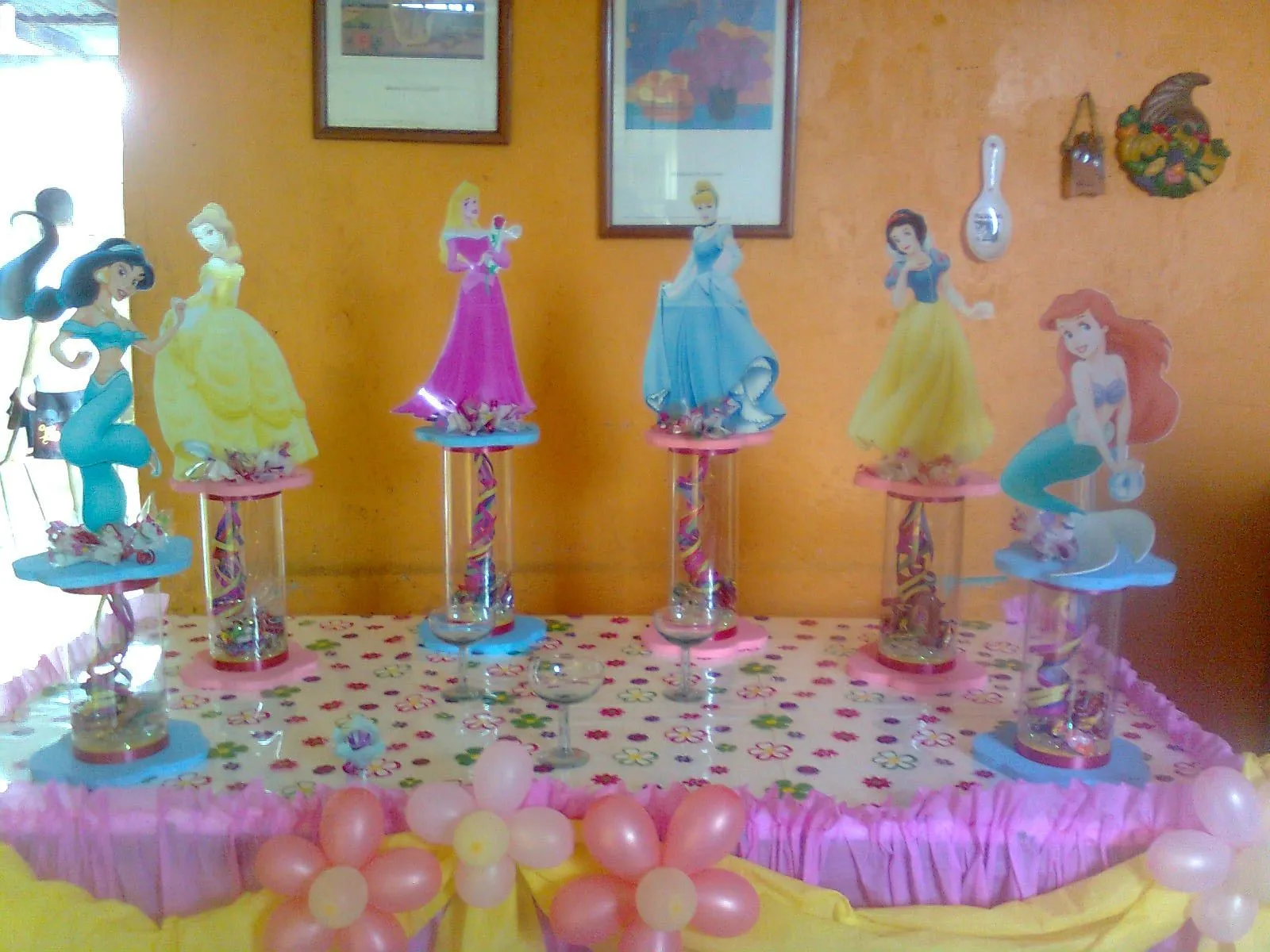 CHUPETERA DE LAS PRINCESAS - Imagui