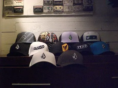 Gorras volcom new era - Imagui