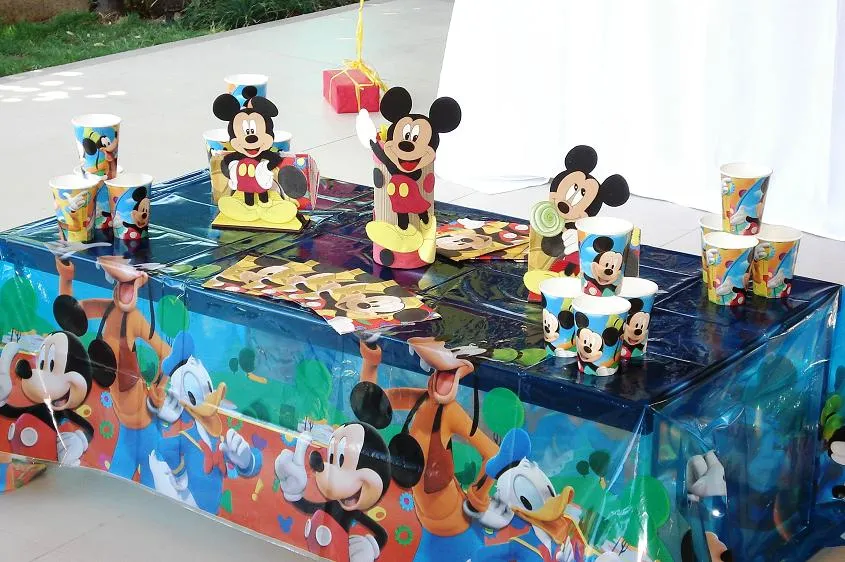 Cotillones defoamis de Mickey Mouse - Imagui