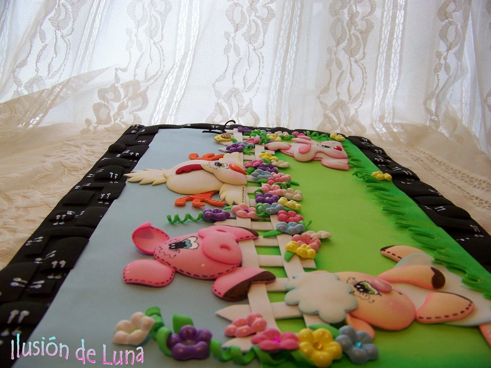 Como hacer animales con goma eva en relieve - Imagui