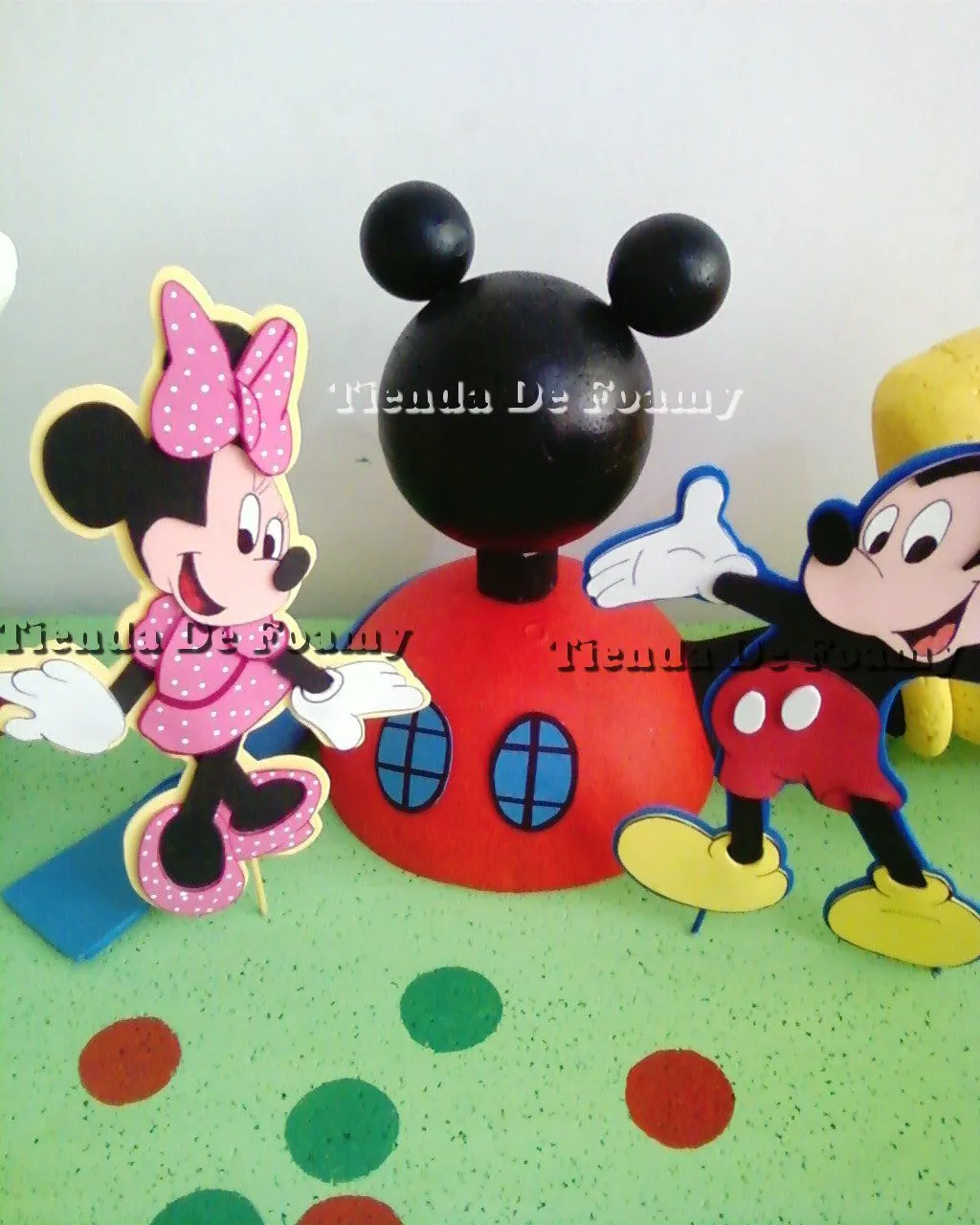 Como hacer cotillones de Mickey Mouse en foami - Imagui