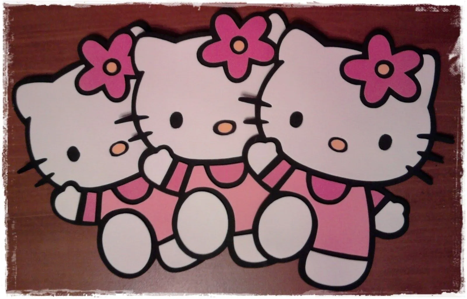 Broche Hello Kitty goma eva - Imagui