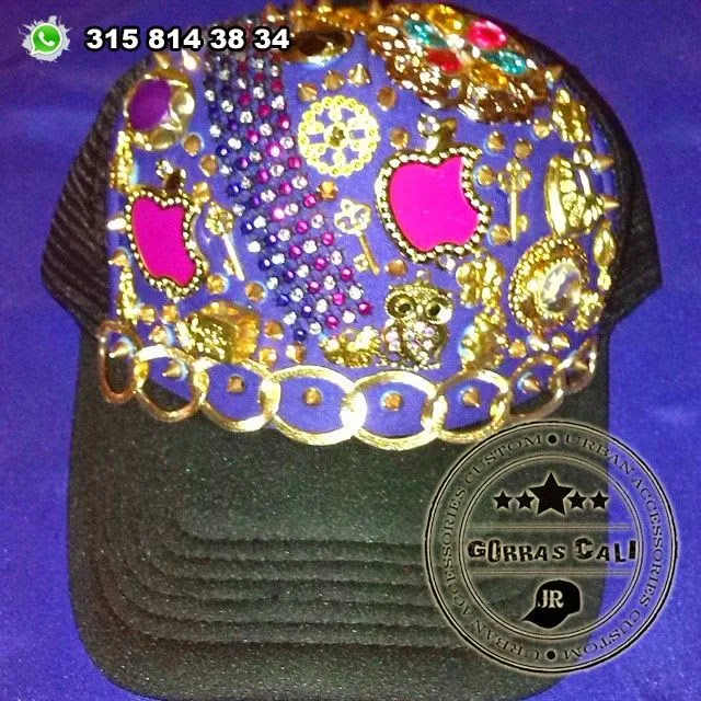 Imagenes de gorras decorada con pedreria - Imagui