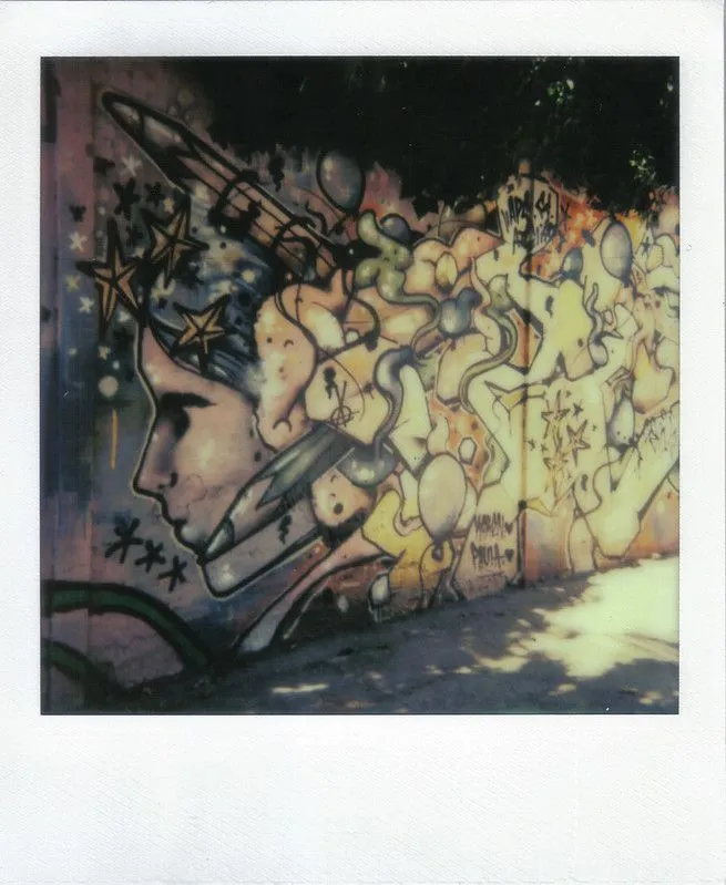 Graffiti de rosas - Imagui