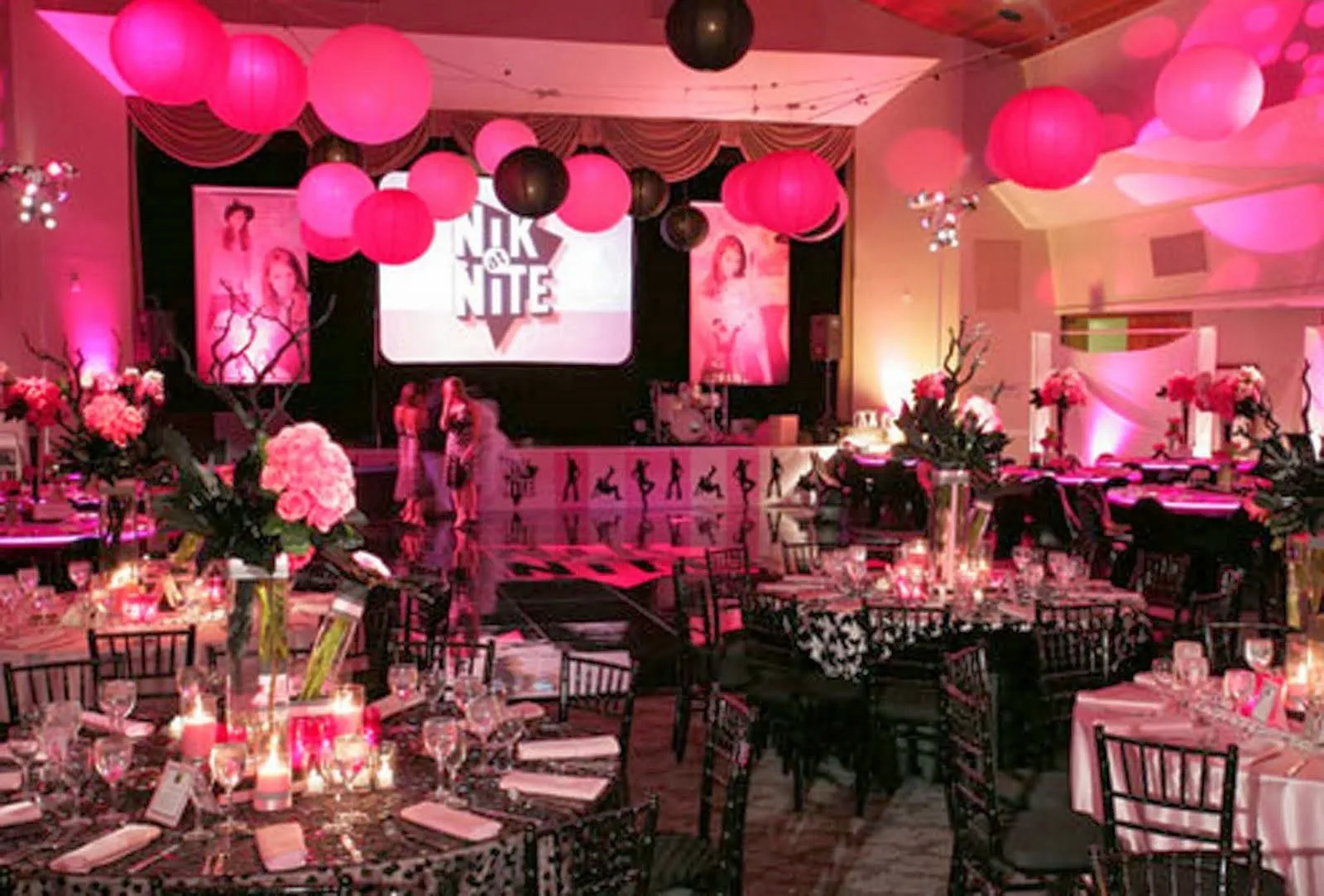 Decoración para fiesta de los 70 - Imagui