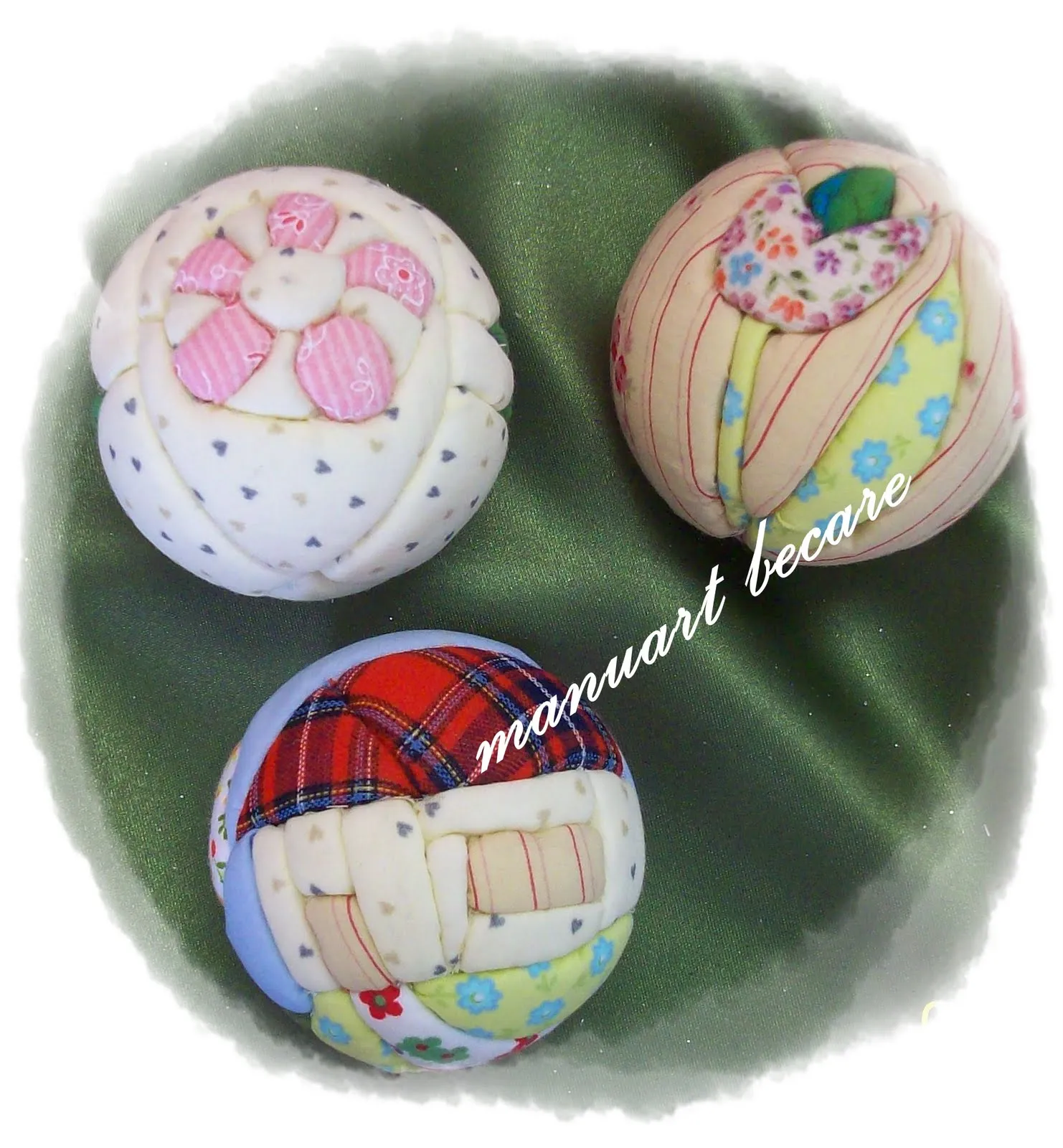 Bolas navideñas en patchwork - Imagui