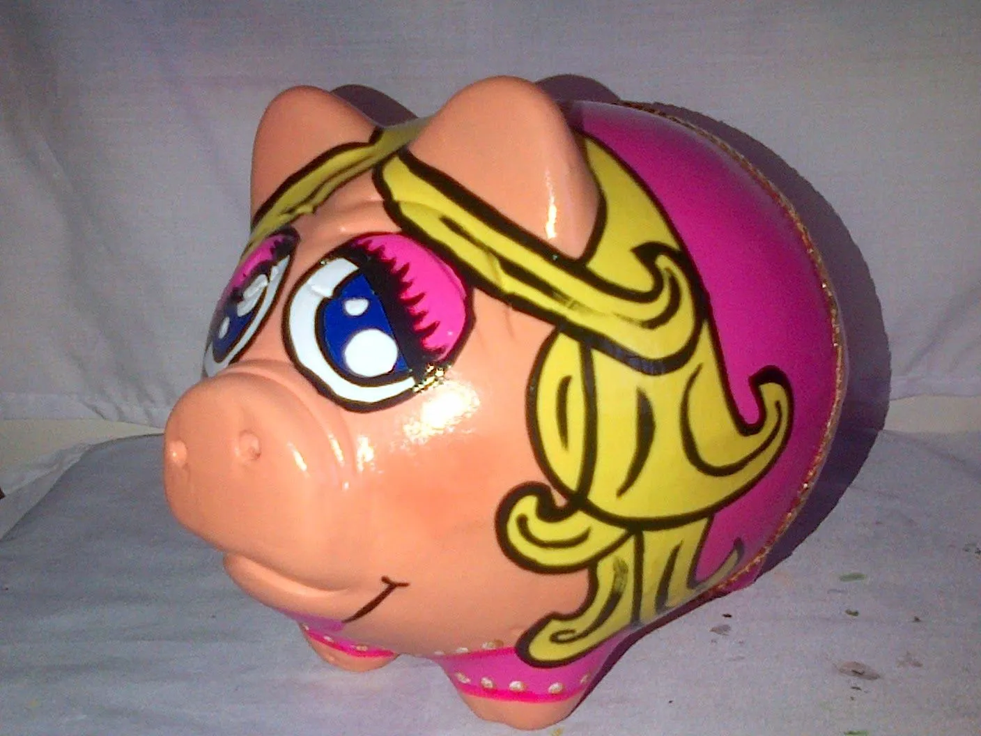 Marranos de barro pintados - Imagui