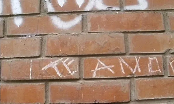 Te amo fer en graffiti - Imagui