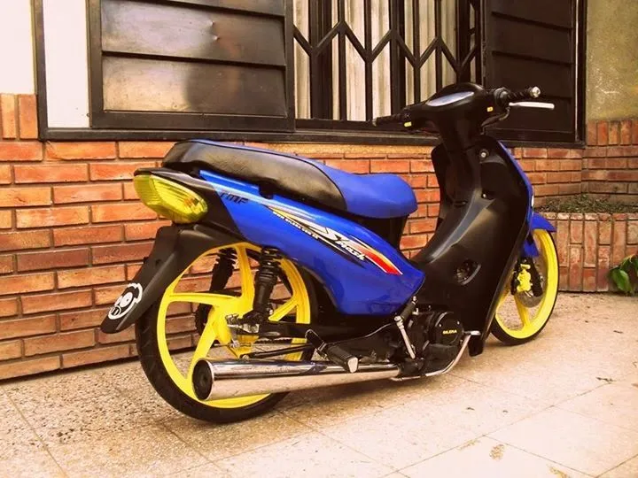 Fotos de motos al piso 2014 - Imagui