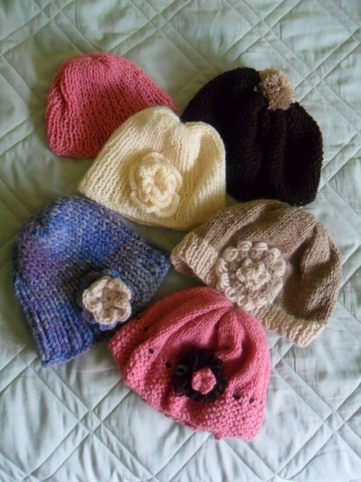 Imagenes de gorritas tejidas - Imagui