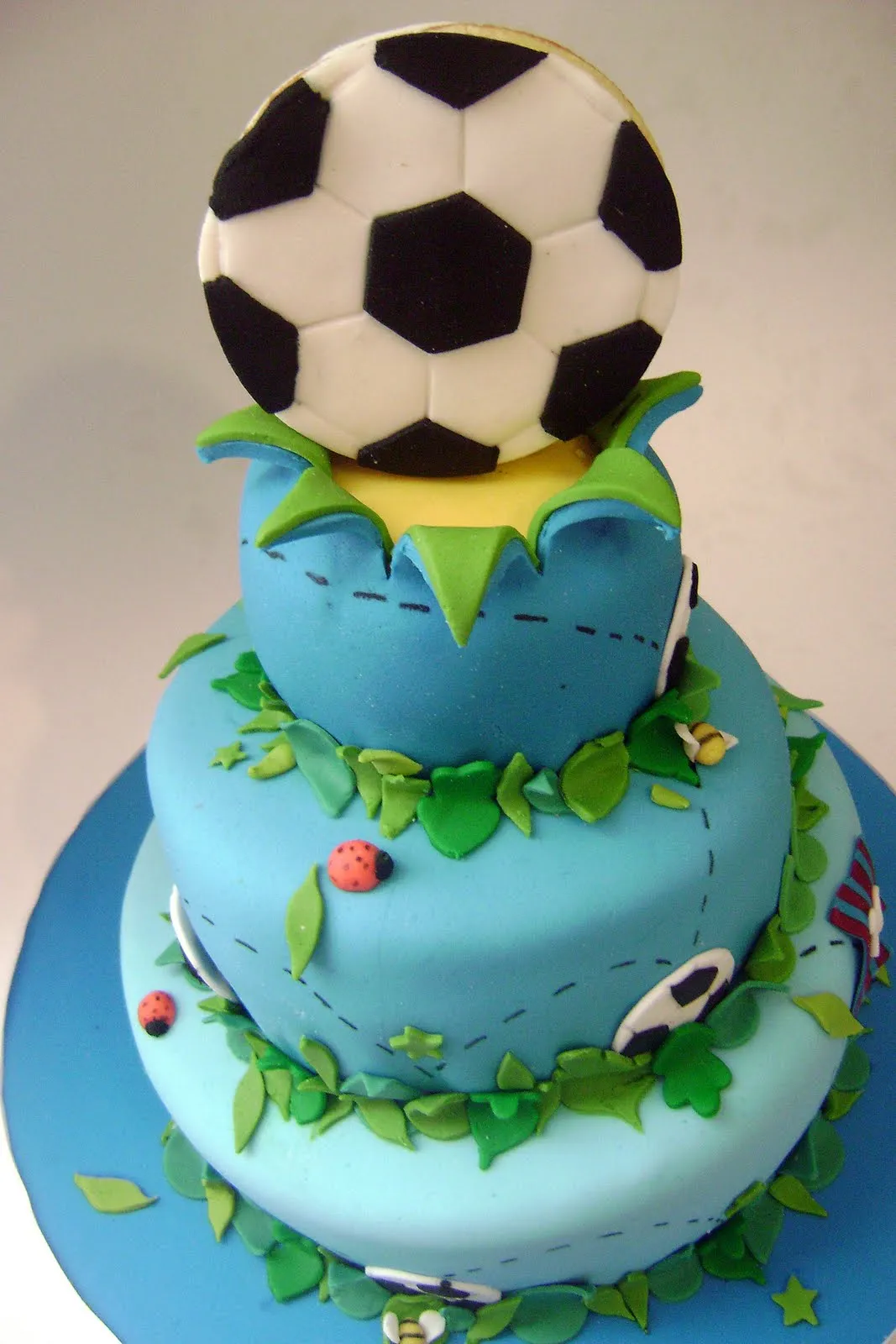 Imagenes de pasteles de futbol - Imagui