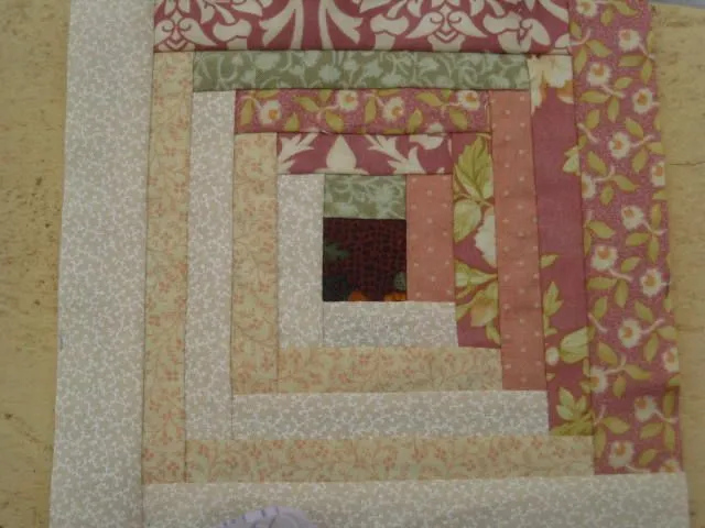 Gallina patchwork log cabin - Imagui