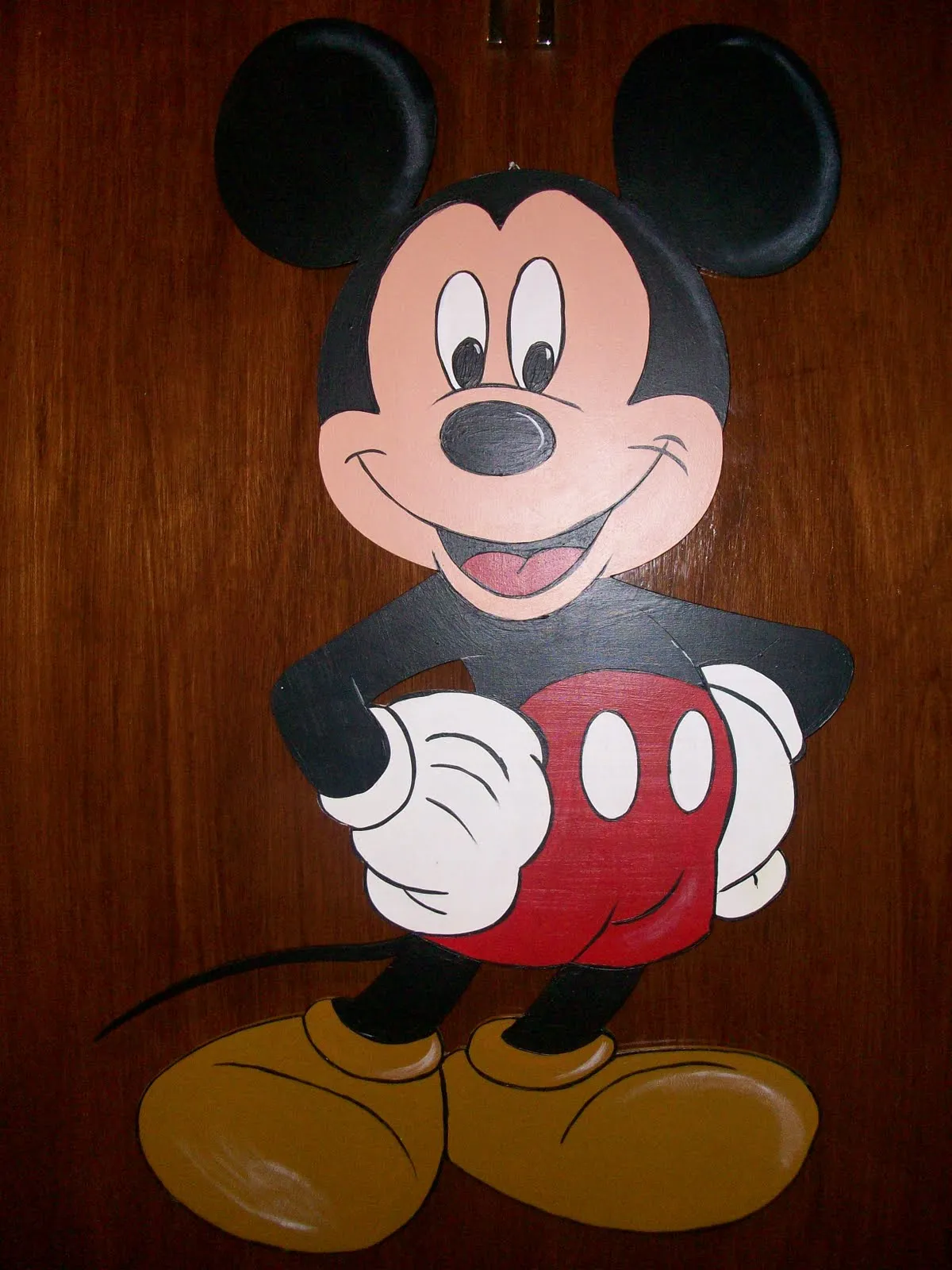 Tatuaje de Minnie Mouse y Mickey Mouse besandose - Imagui Tatuaje de Minnie Mouse y Mickey Mouse besandose - Imagui