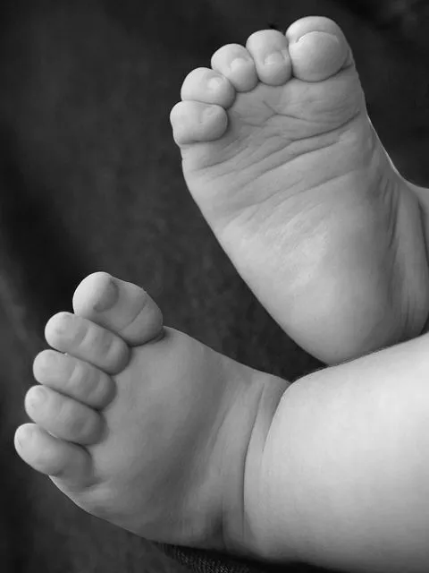 Piecitos de bebés - 11 fotos e imágenes gratis - Imagui