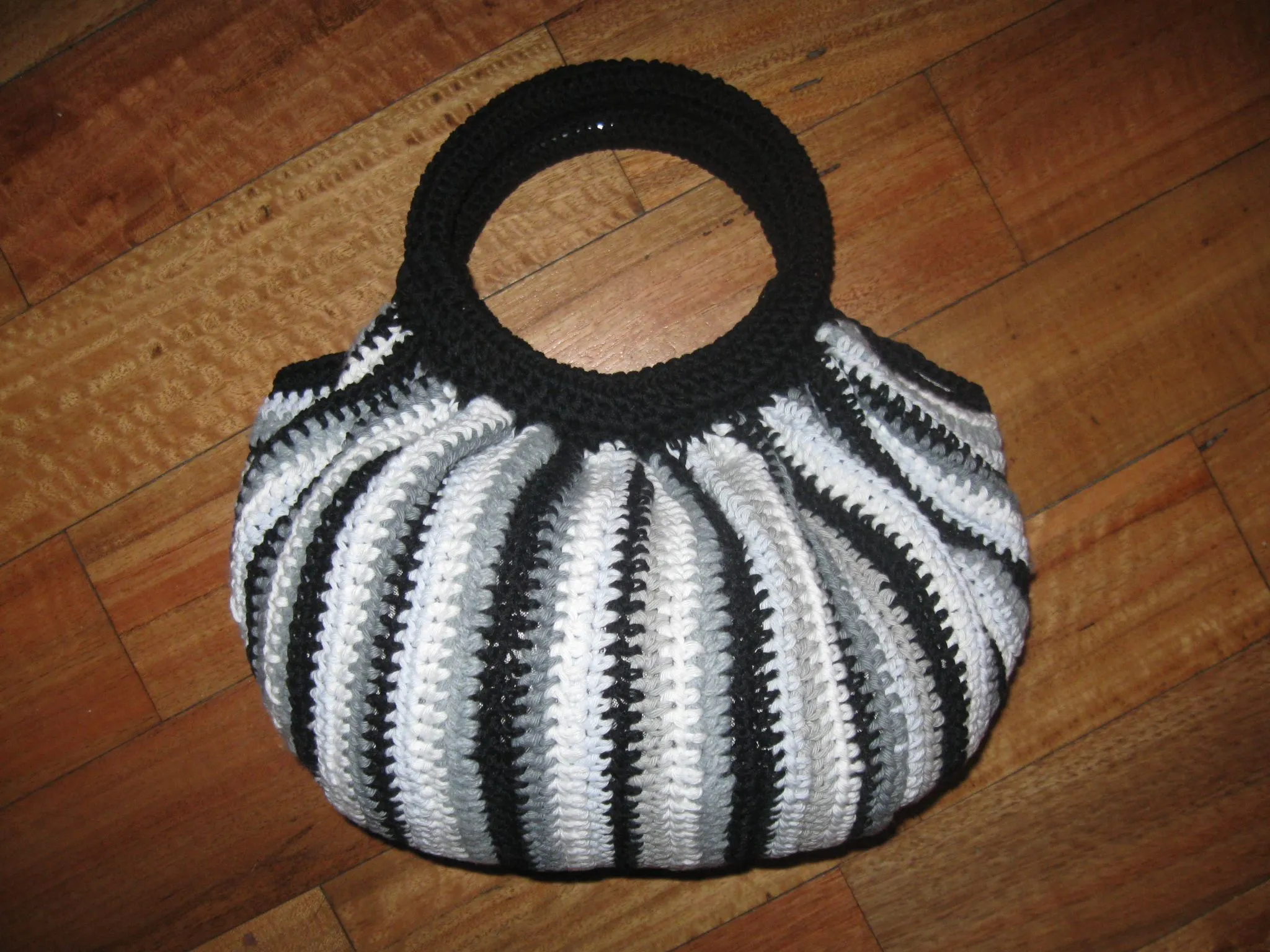 Carteras tejidas al crochet patrones - Imagui