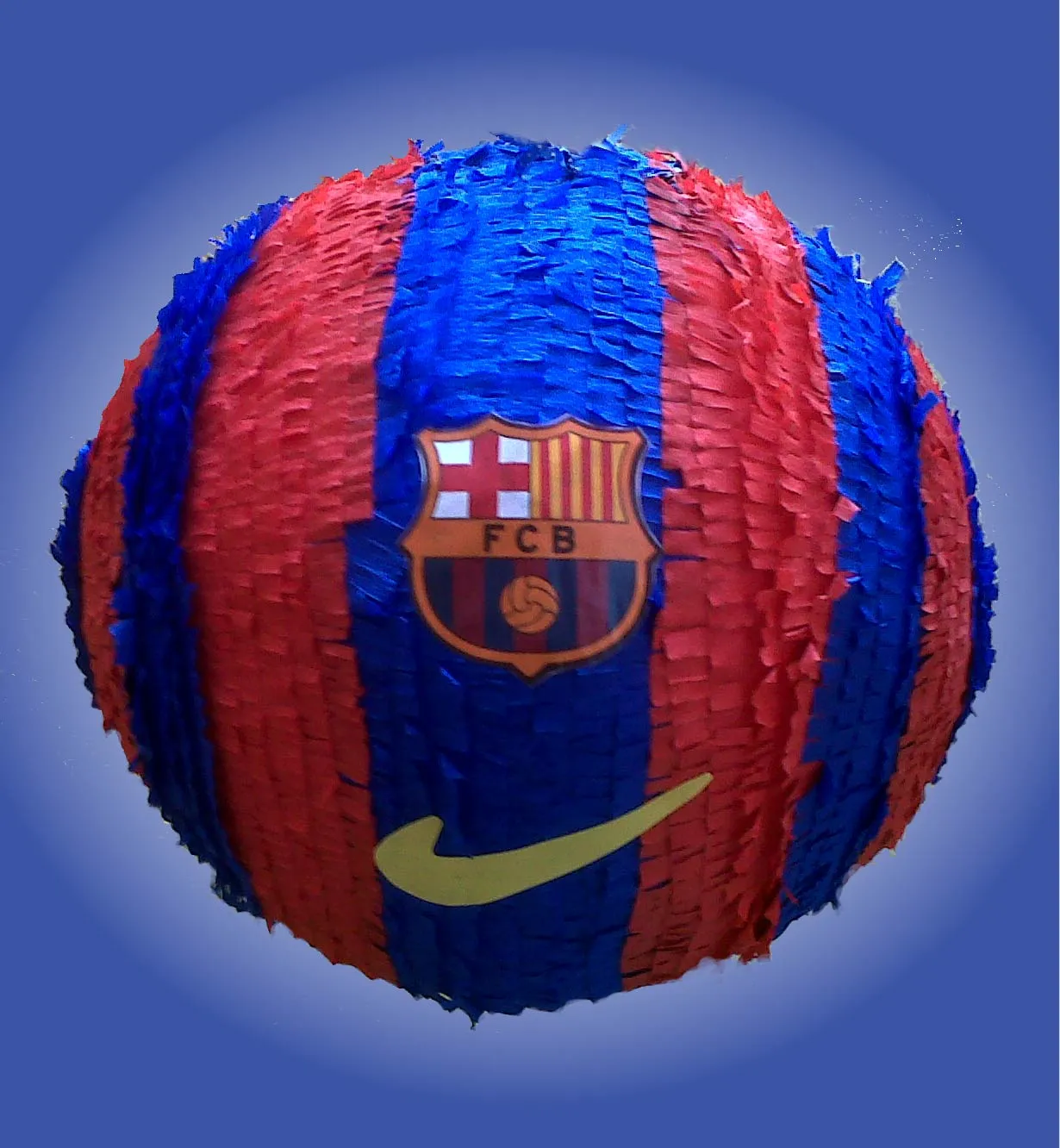 Piñatas de futbol - Imagui