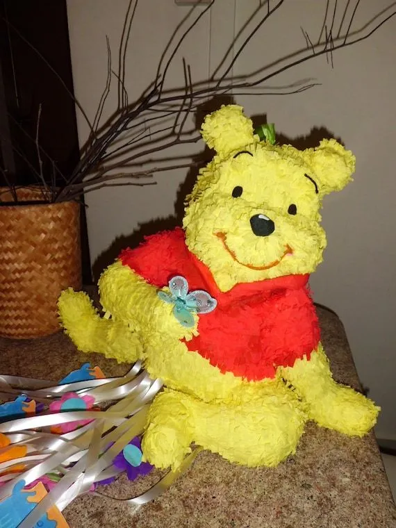 Winnie Pooh piñata - Imagui